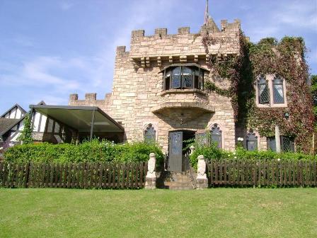 21 Evesham Village, Camelot Hillcrest